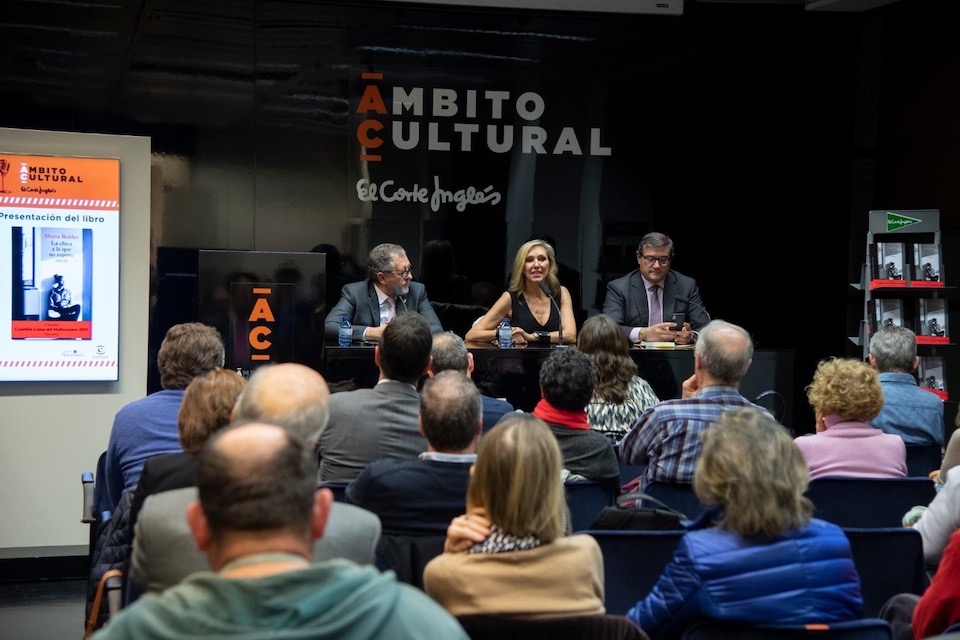 José Martí presenta el libro de Marta Robles “La chica a la que no ...